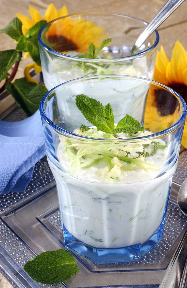 Concombre à la grecque mon accompagnement préféré avec des batonnets de ...