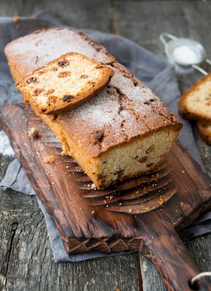 Cake rhum raisins secs un bon petit gâteau parfumé et simple à faire