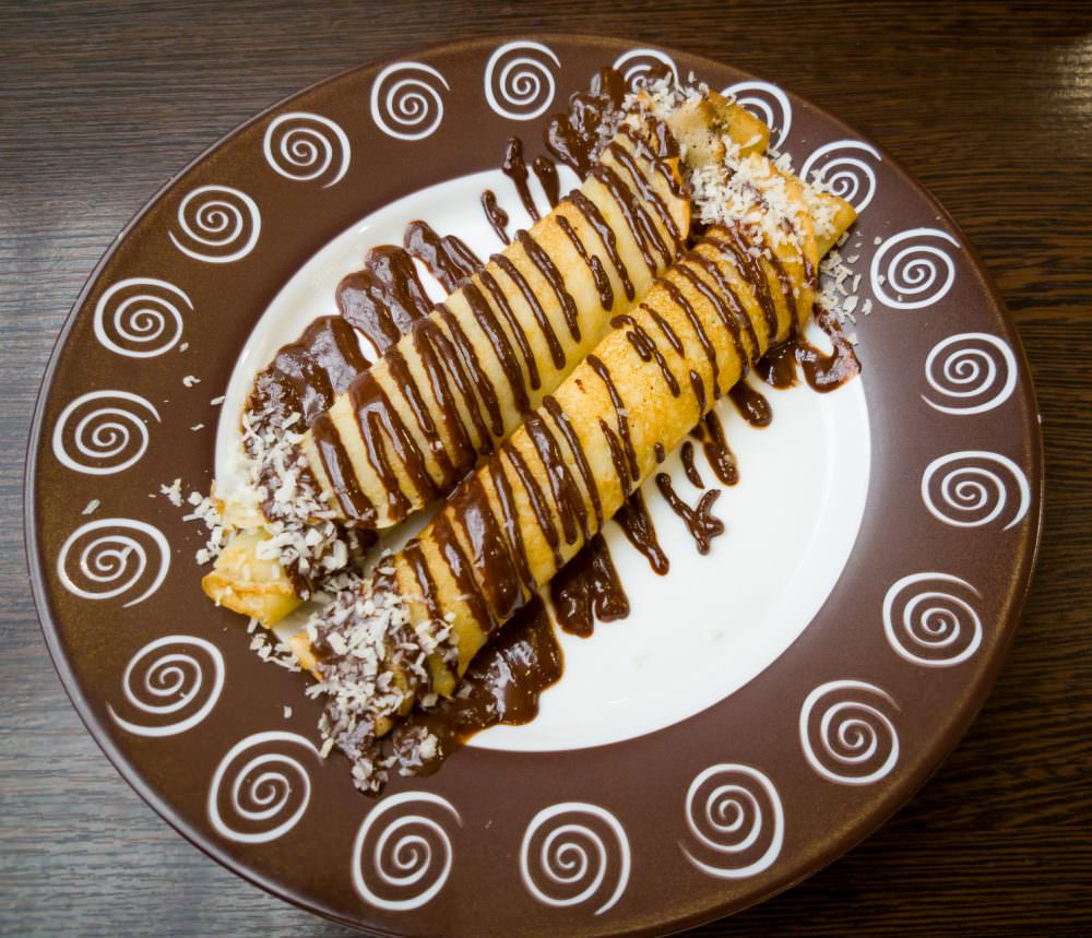 Crêpes fourrés à la mousse de mascarpone au chocolat la gourmandise ultime