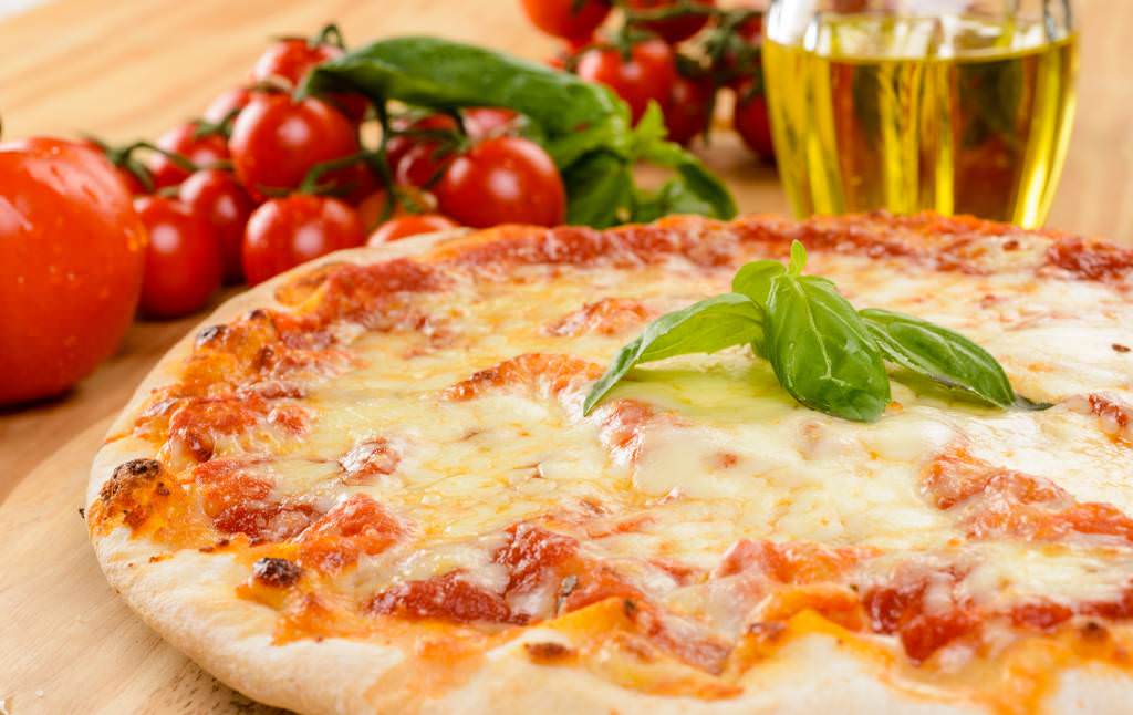 Recette De La Pizza Margherita Recette Italienne Recette Pizza